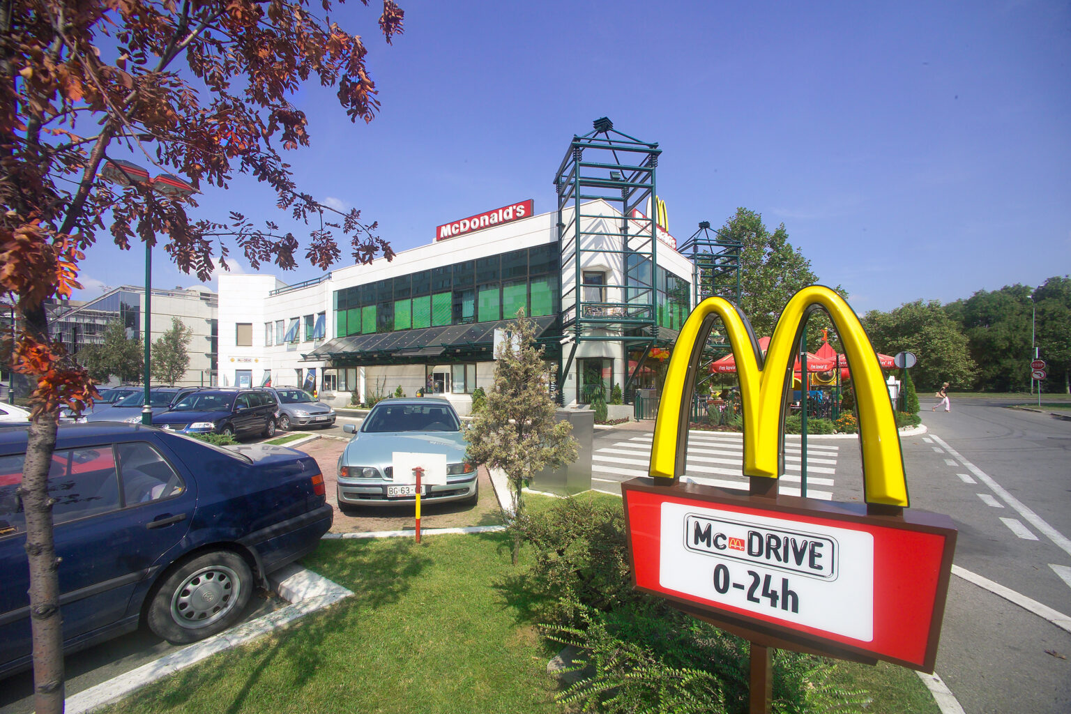 McDonald's Restaurant and Administration Building - Imel
